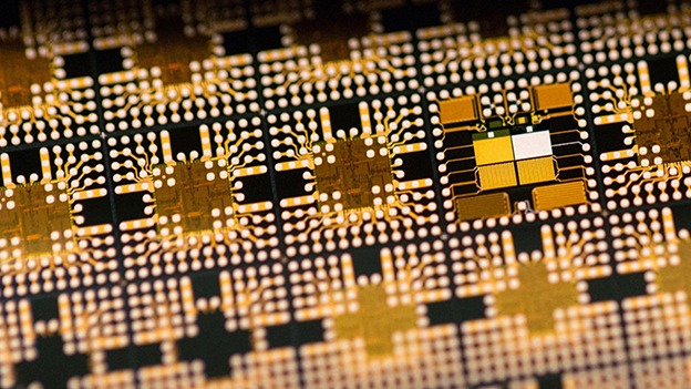 Consumer tech stocks struggle as chip shortage hits costs - Investors ...