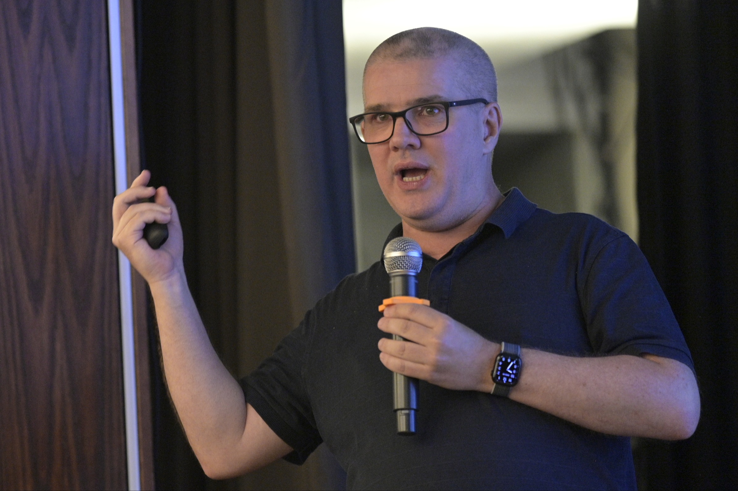 Targeted support should not pit advisers against providers - FTAdviser