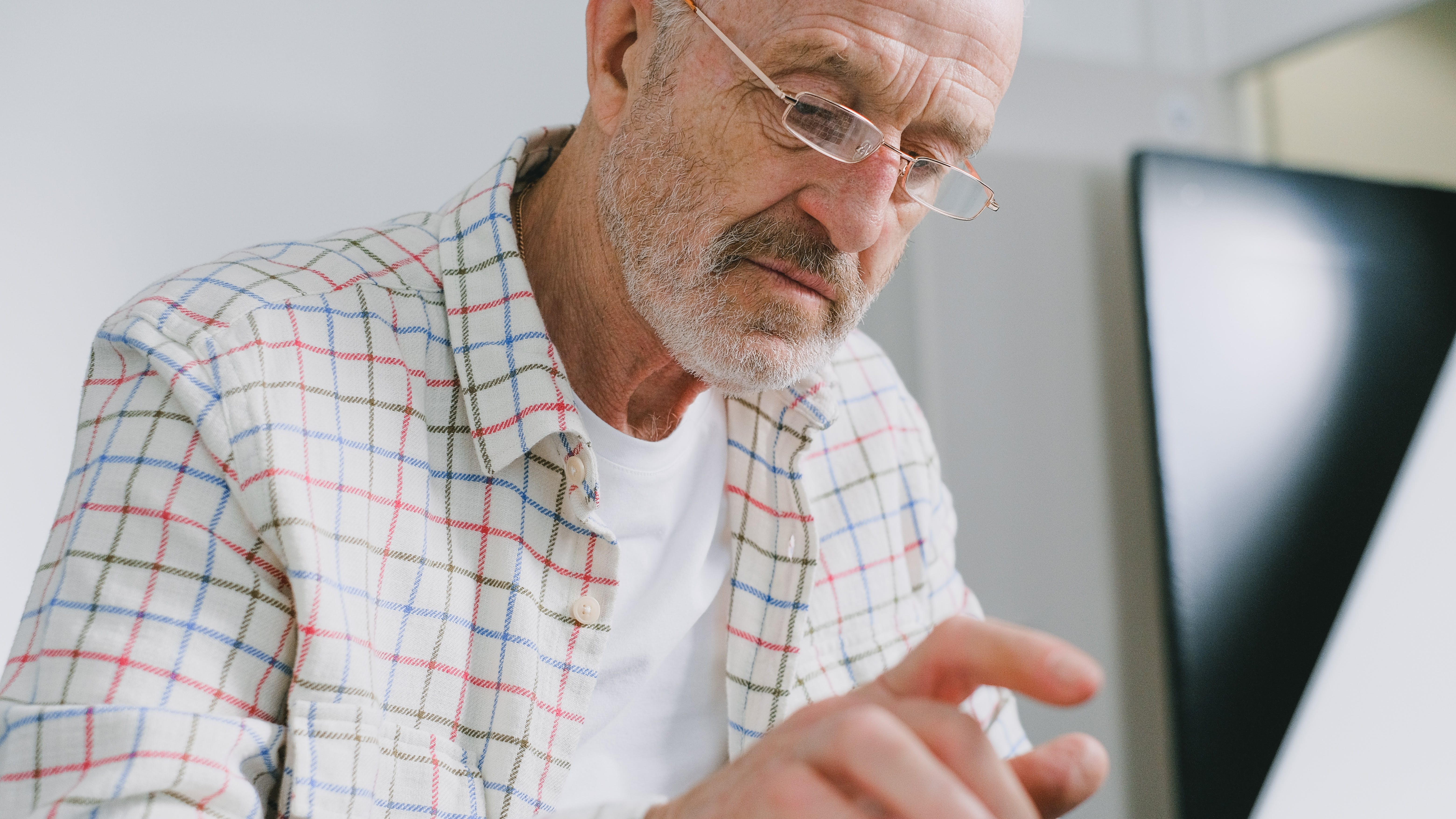 One in seven retirees returning to work - FTAdviser